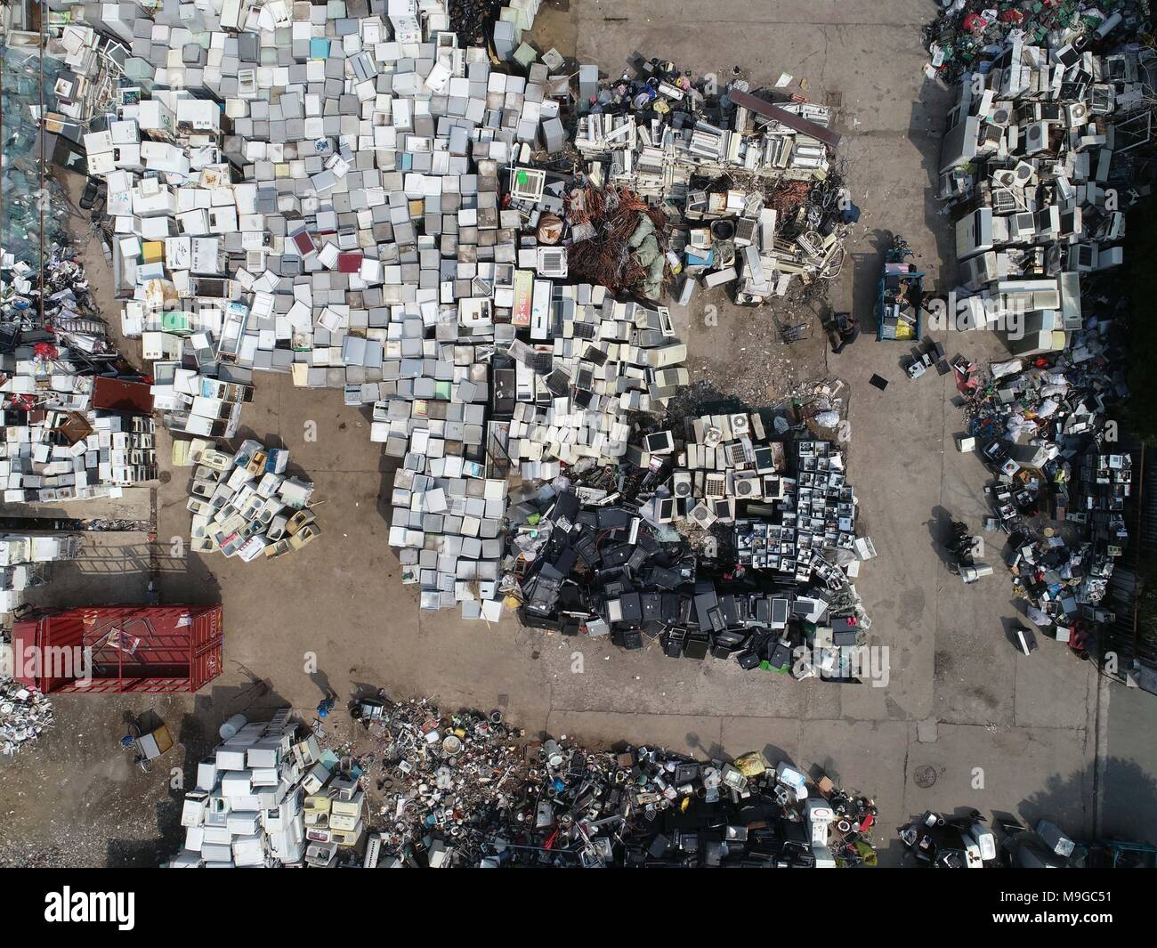 E waste in china hi-res stock photography and images - Alamy