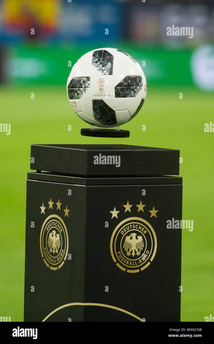Wm 2018 fussball logo hi-res stock photography and images - Alamy