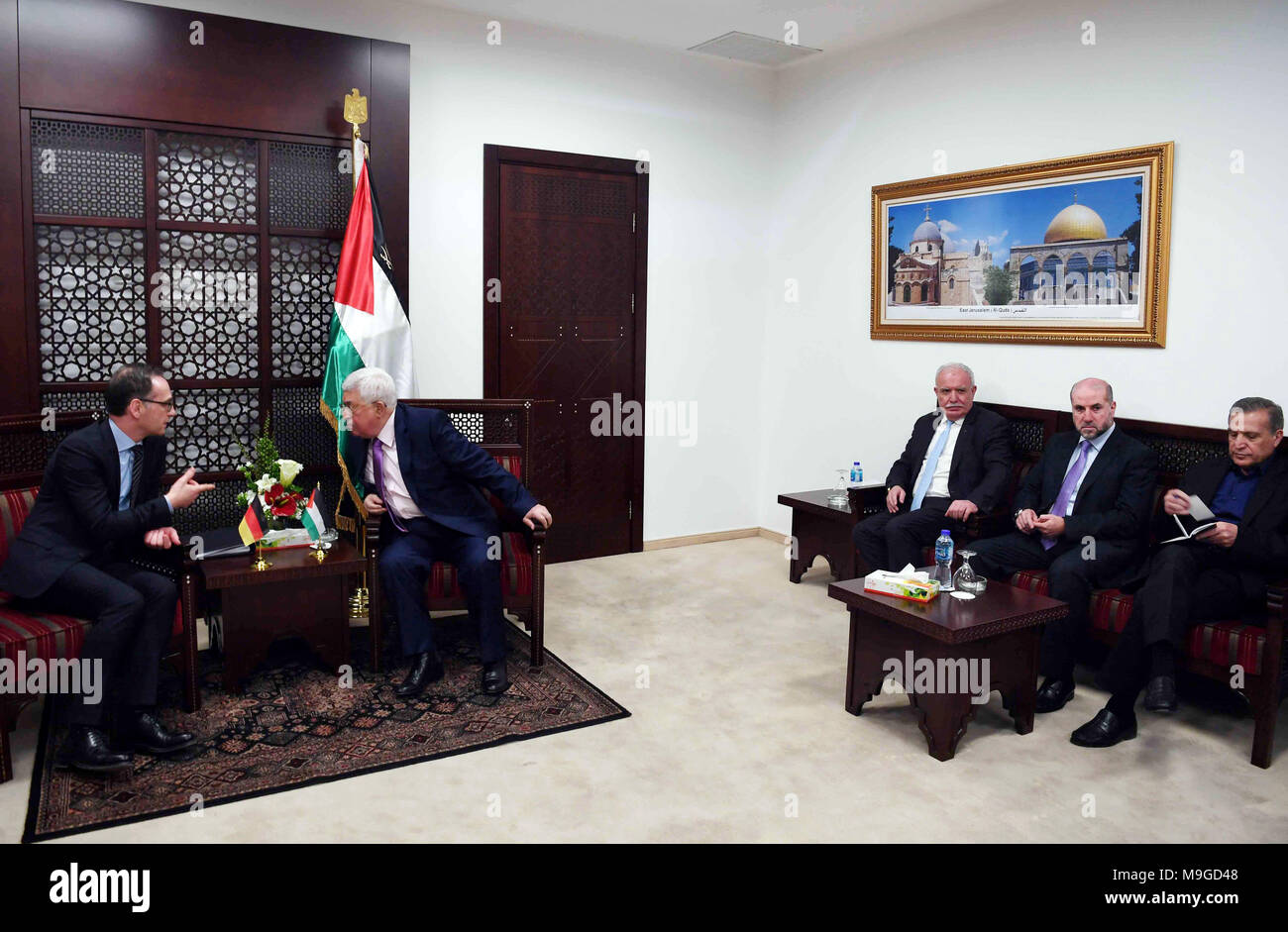 Ramallah, West Bank, Palestinian Territory. 26th Mar, 2018. Palestinian ...