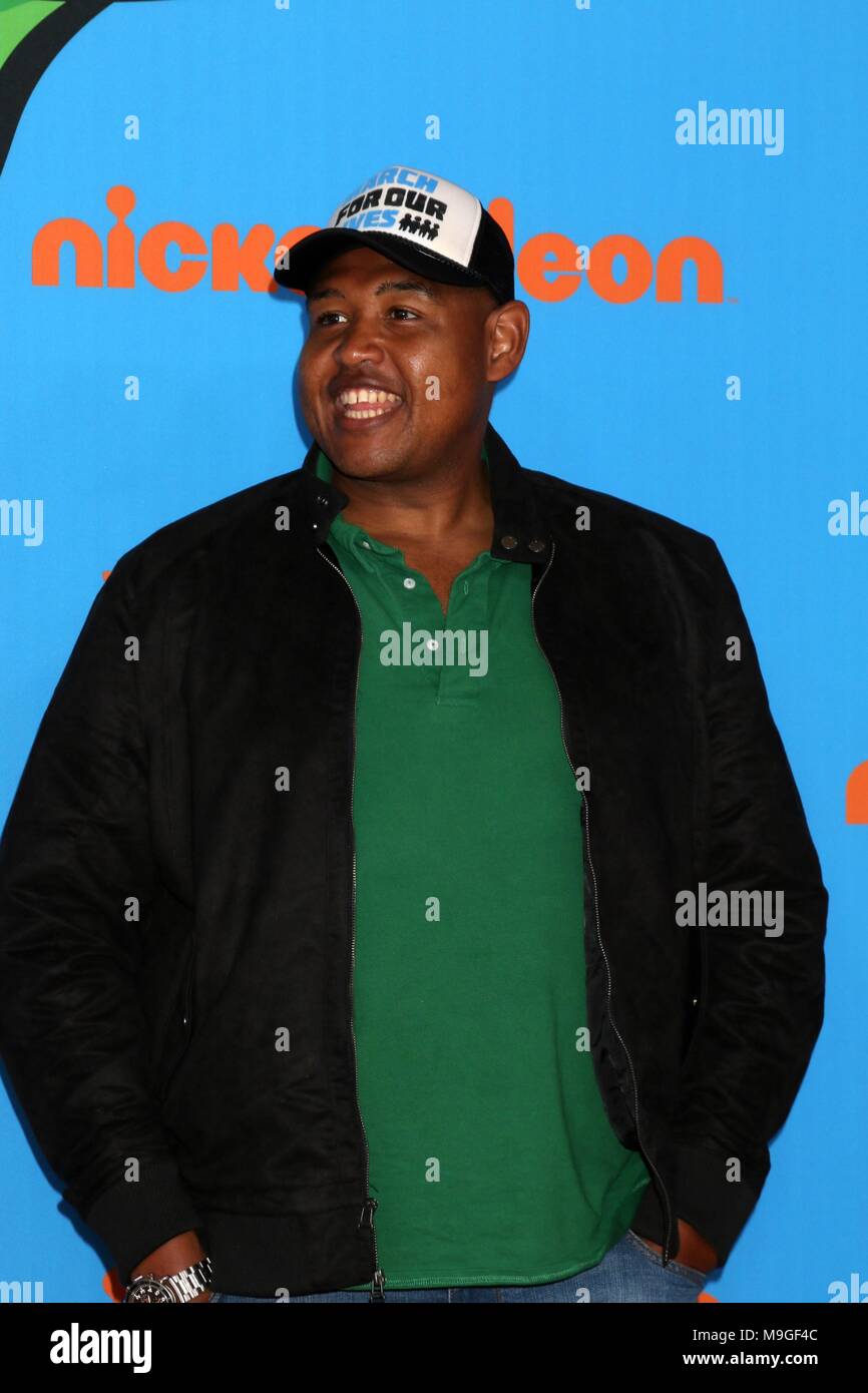 Omar Miller at arrivals for Nickelodeon's 2018 Kids' Choice Awards ...
