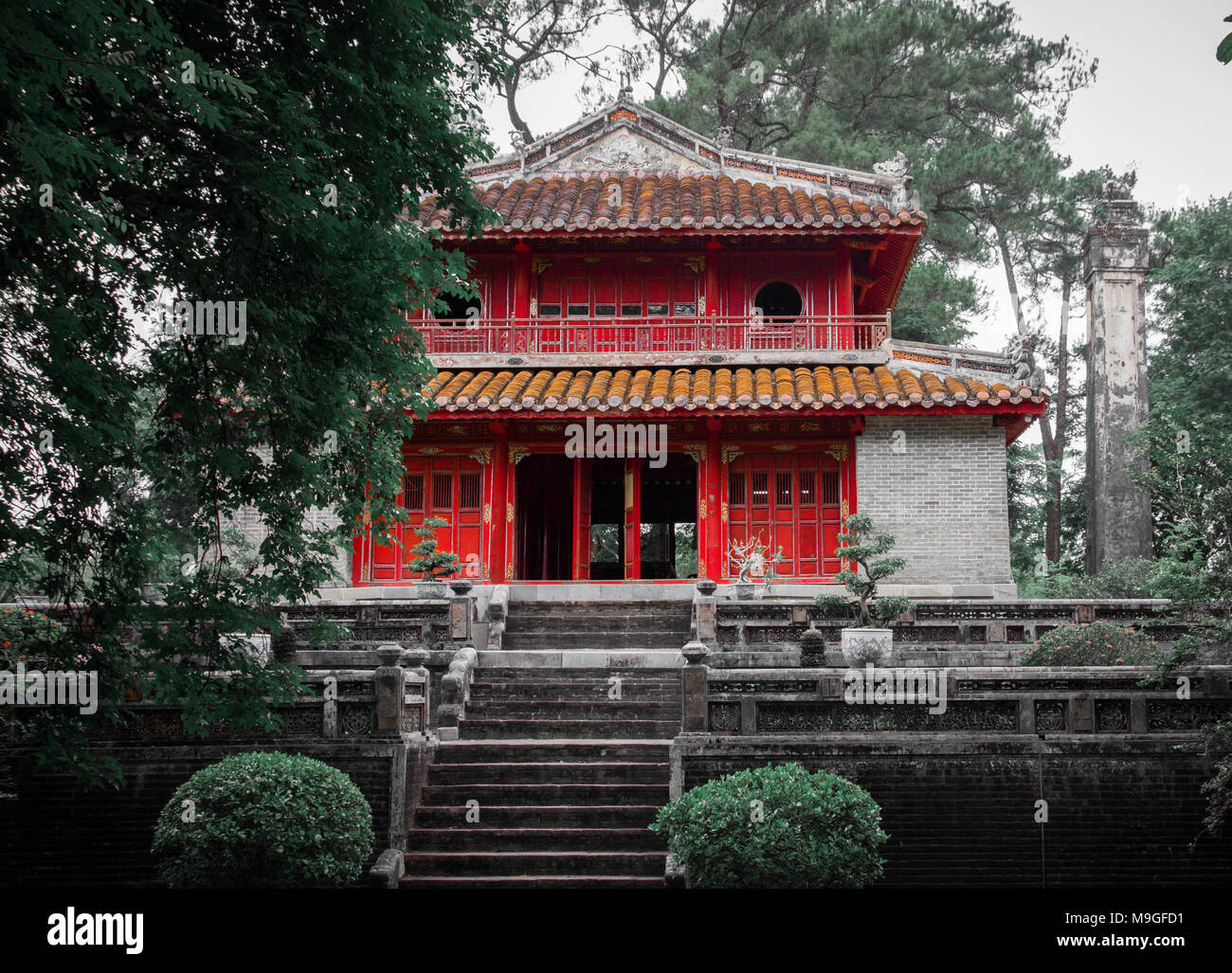 temple in Hue Vietnam Stock Photo - Alamy