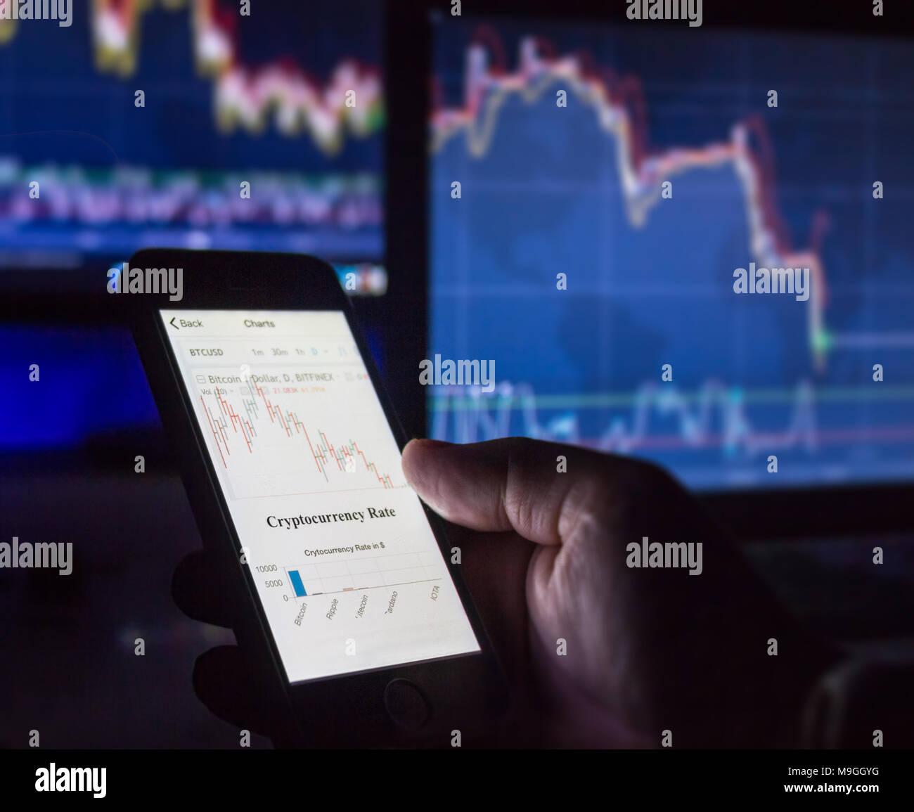 Bank of computer screens hi-res stock photography and images - Alamy