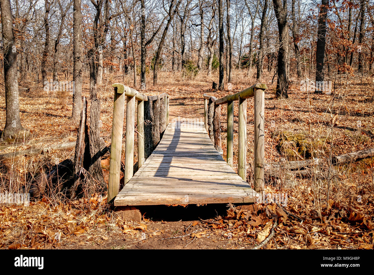 Old timber foot bridge hi-res stock photography and images - Alamy