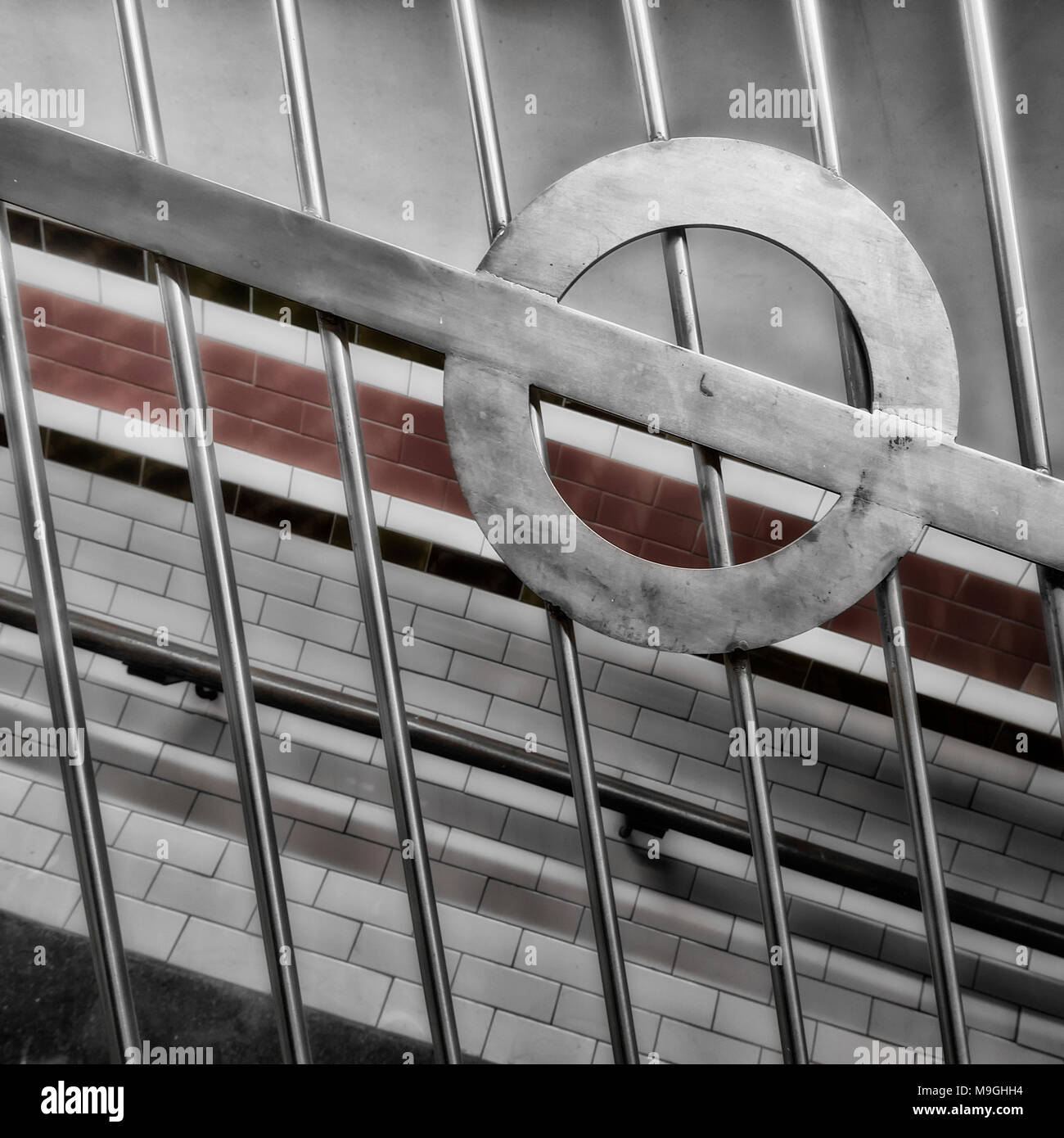 Arsenal underground station hi-res stock photography and images - Alamy