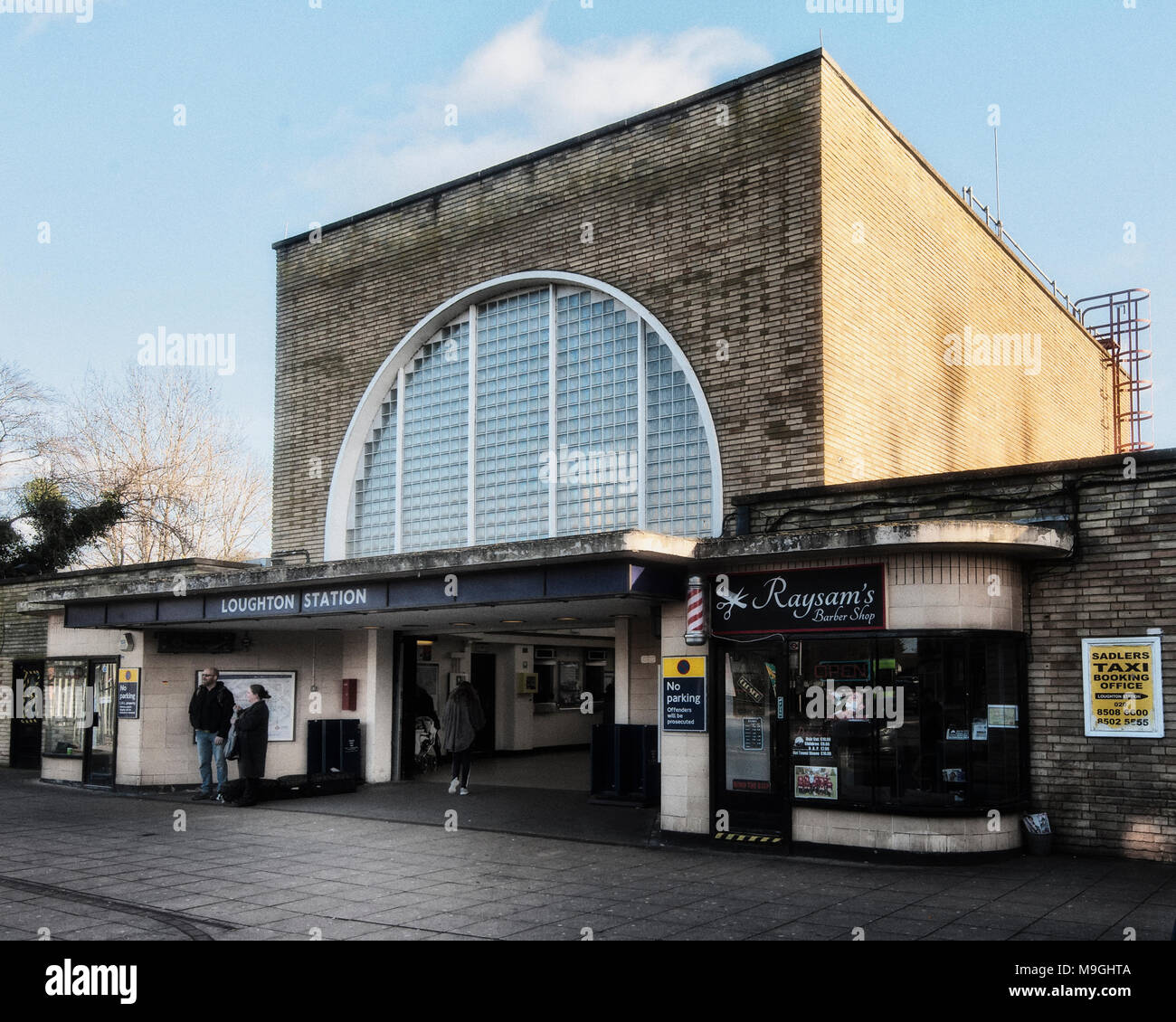 Loughton hi-res stock photography and images - Alamy