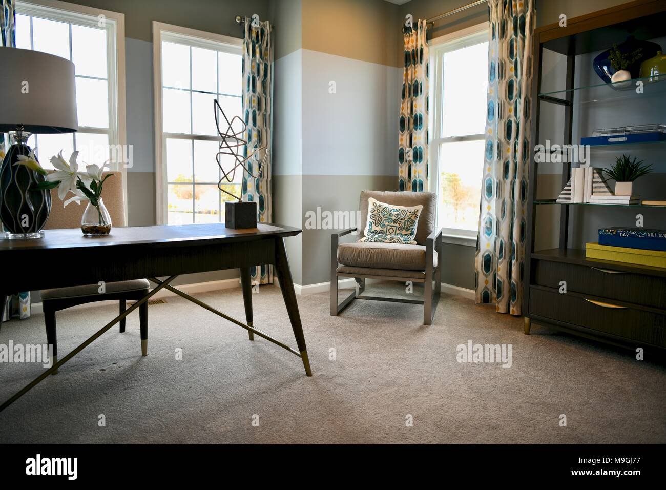 Dedicated in home office inside a modern house Stock Photo - Alamy