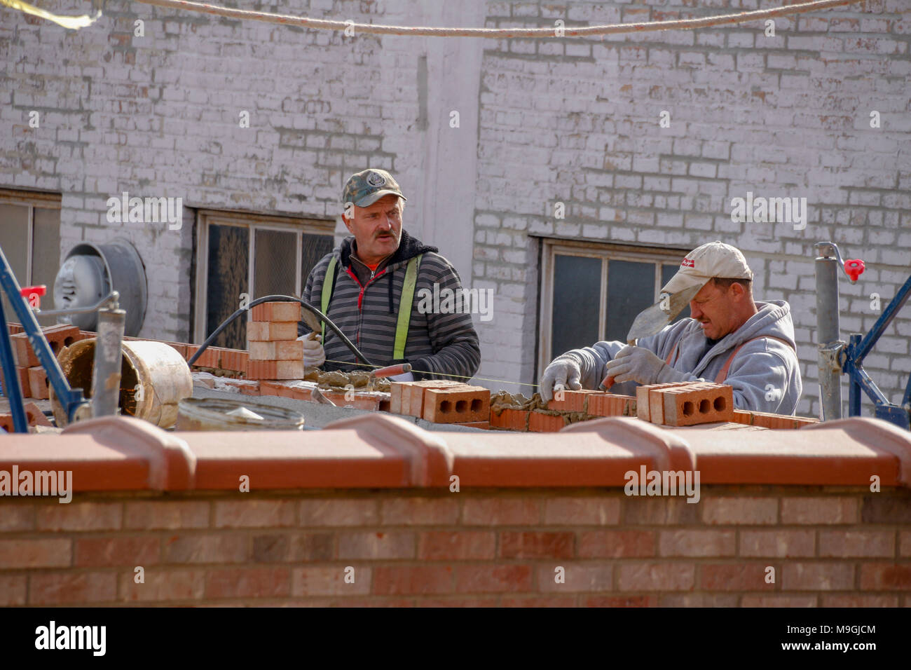 Layers of bricks hi-res stock photography and images - Alamy