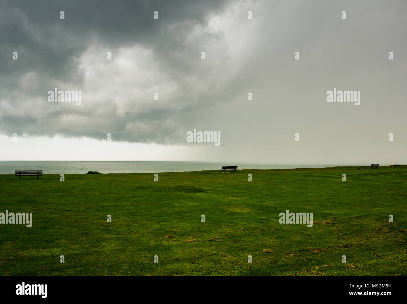 Hampshire clifftop hi-res stock photography and images - Alamy