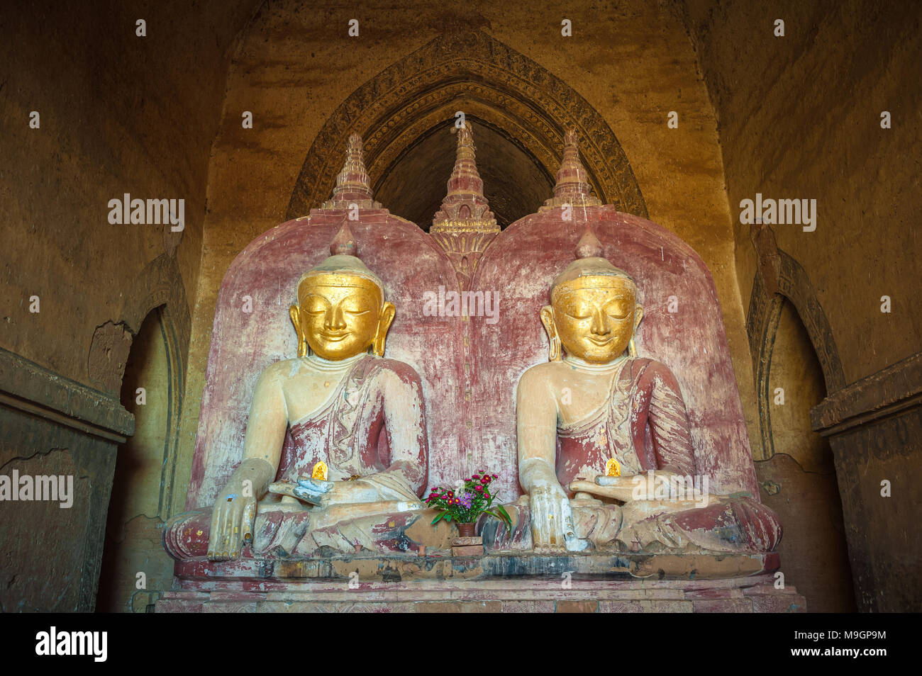 Myanmar religious symbol hi-res stock photography and images - Alamy