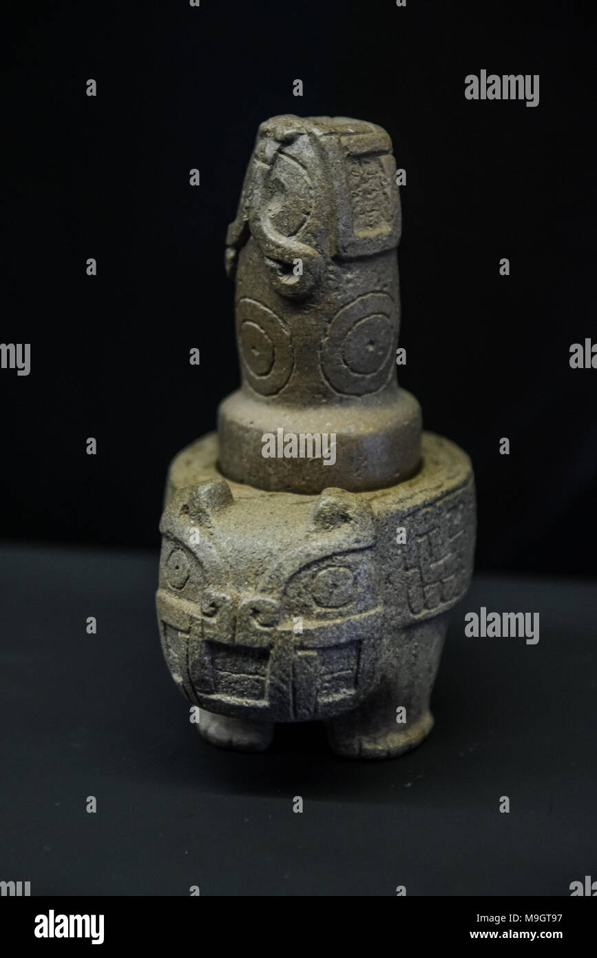 Peruvian pottery from kuntur wasi, chavin and cupisnique era Stock ...
