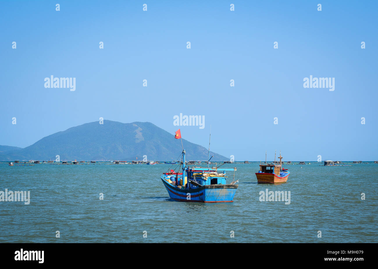 Vietnam da nang surf hi-res stock photography and images - Alamy
