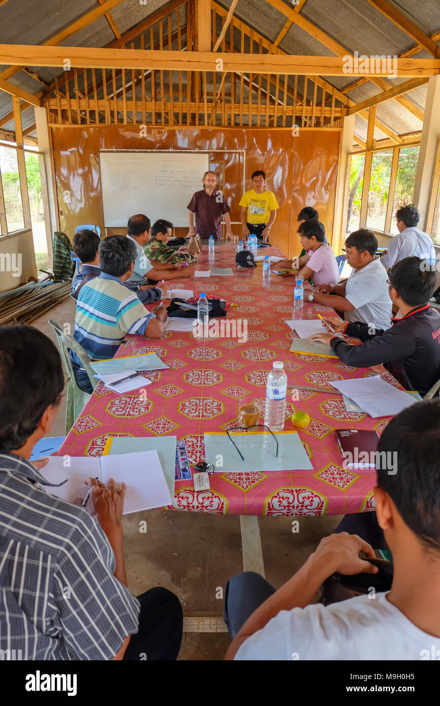 Burmese classroom hi-res stock photography and images - Alamy