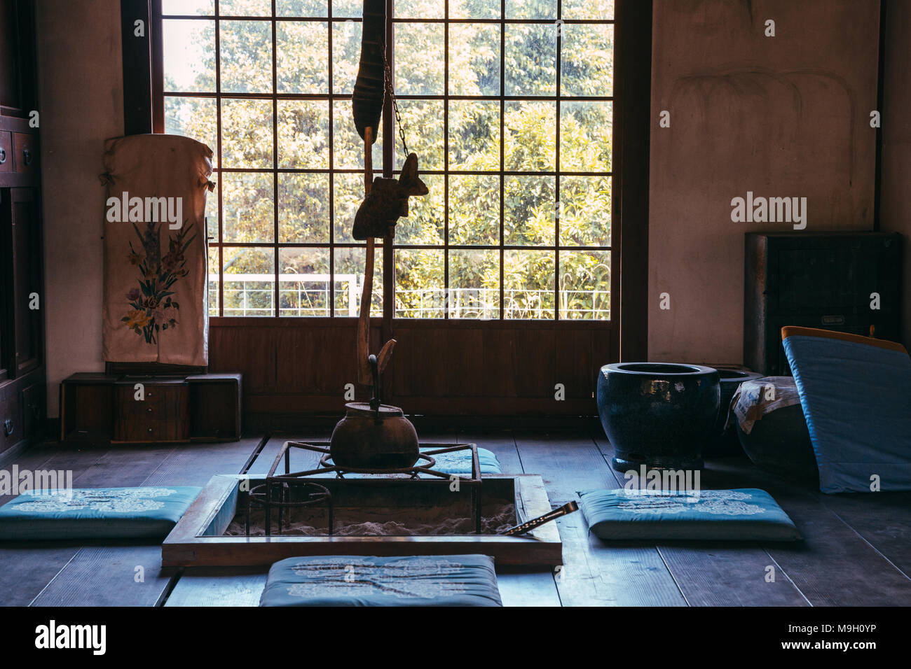 Interior tea table japanese hi-res stock photography and images - Alamy