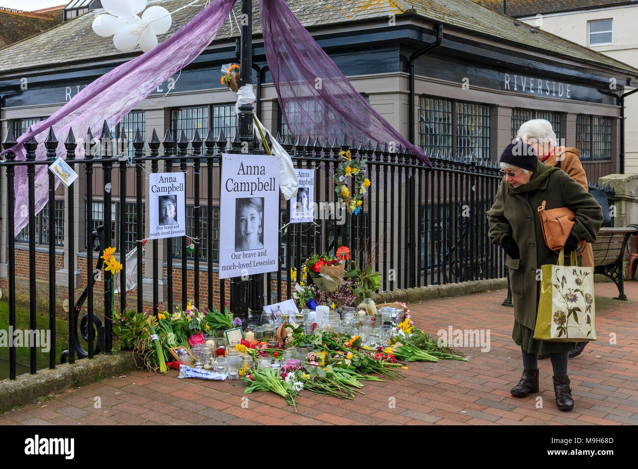 A Temporary Memorial Set Up To Remember Anna Campbell Who Was Killed In ...