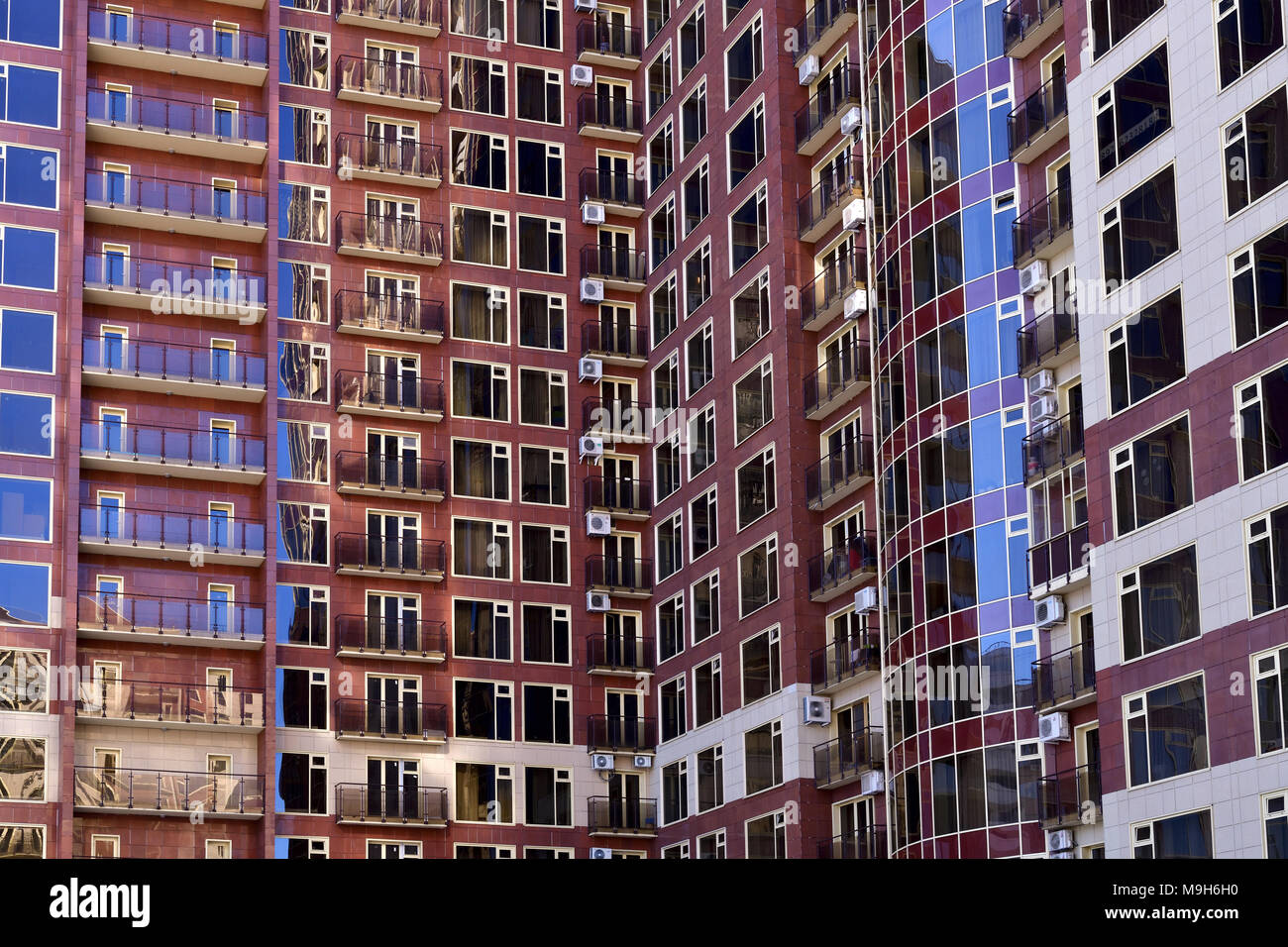 Modern building in moscow of russia hi-res stock photography and images ...