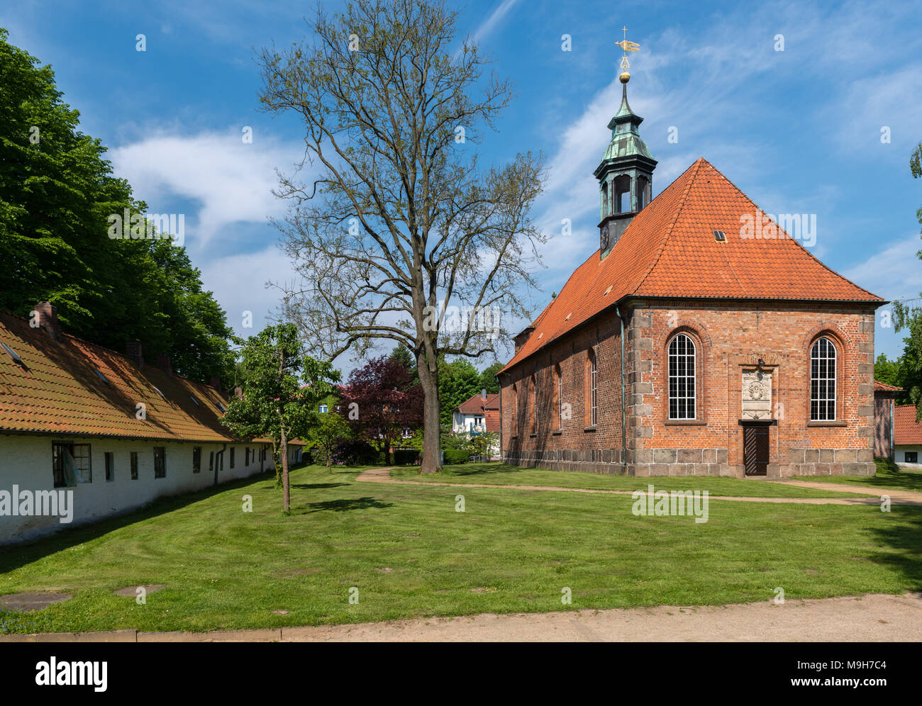 Make poverty history hi-res stock photography and images - Alamy