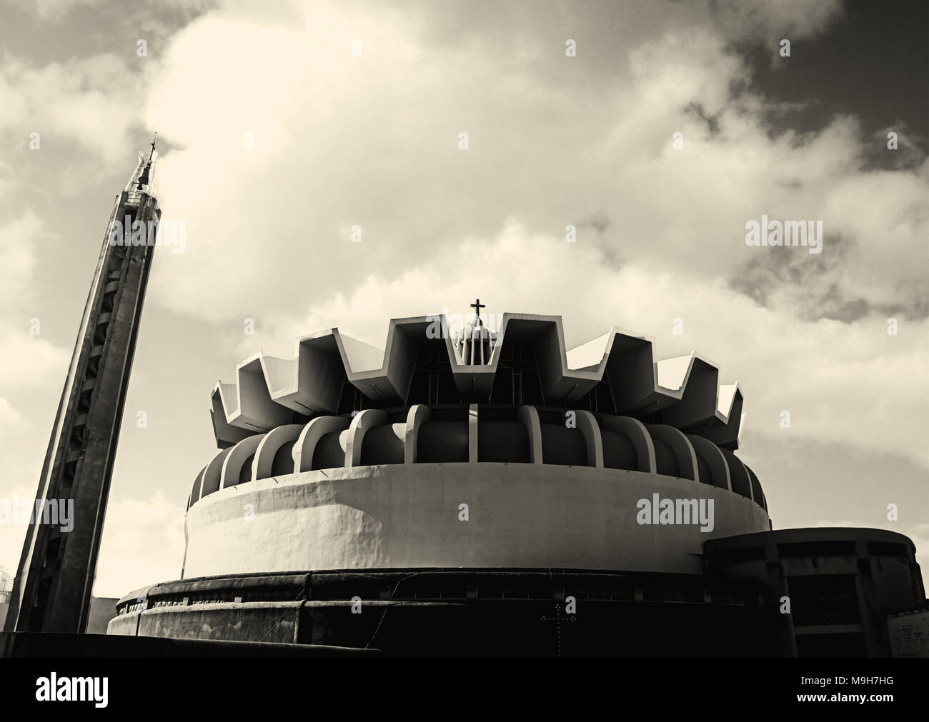 Modern rotunda hi-res stock photography and images - Alamy