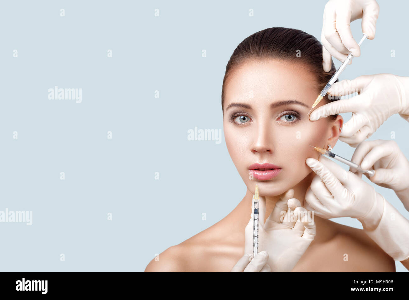 Space needle aesthetic hi-res stock photography and images - Alamy