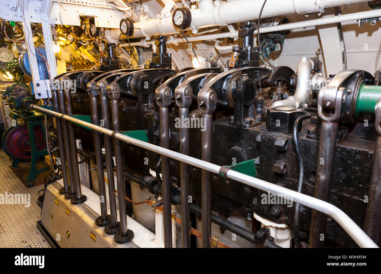Diesel electric submarines hi-res stock photography and images - Alamy