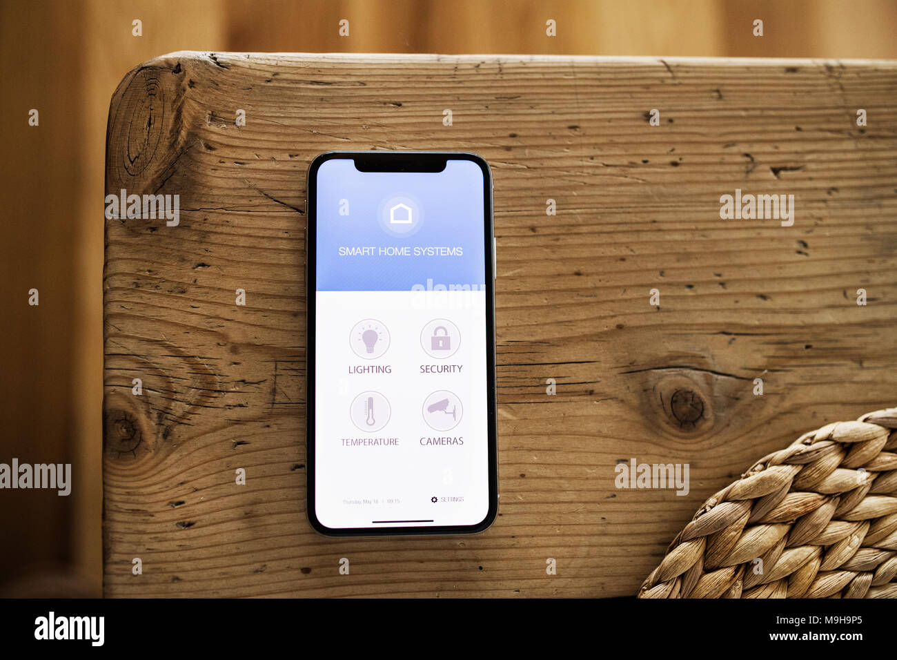 Cell phone control room hi-res stock photography and images - Alamy