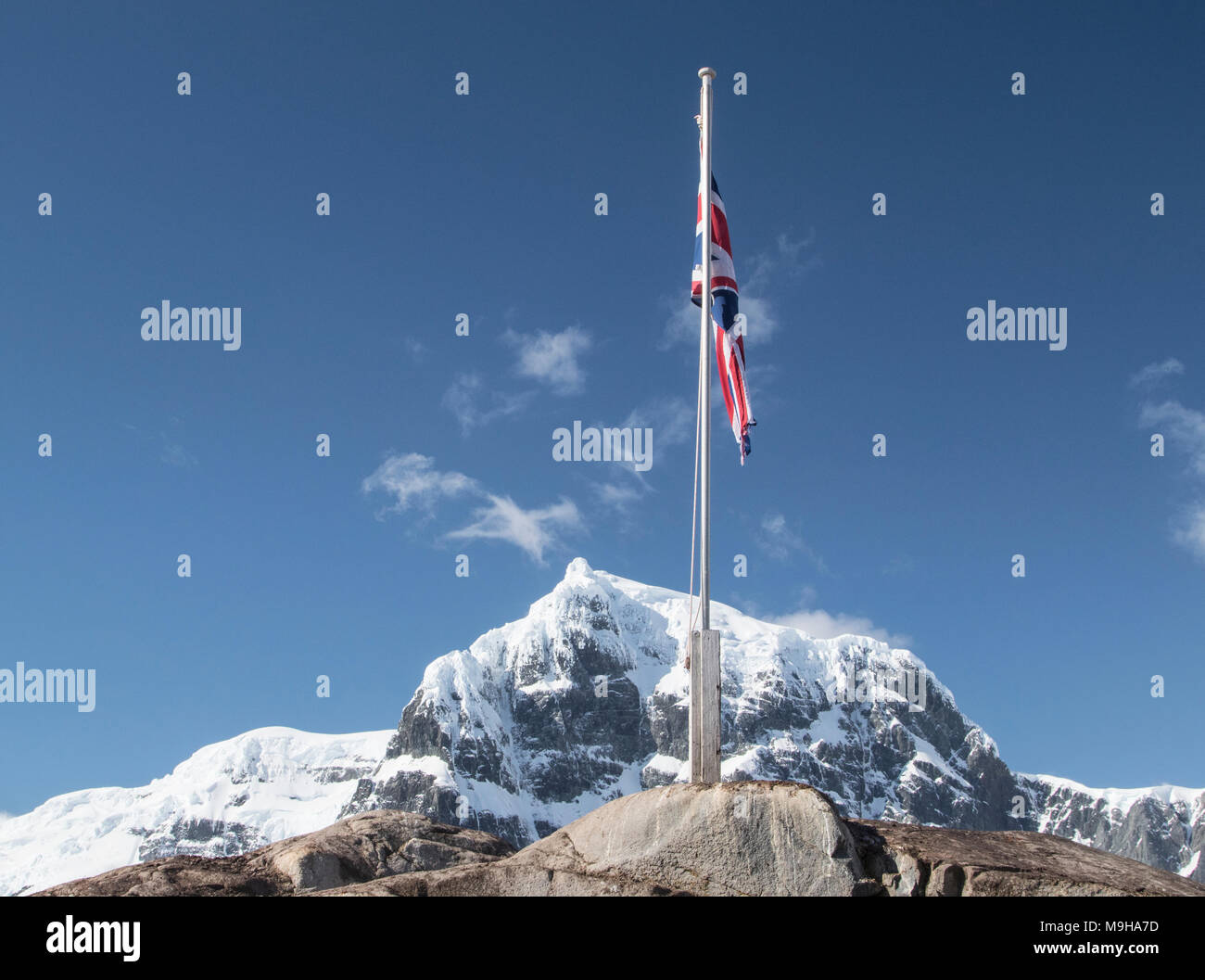 Antarctic heritage stamp hi-res stock photography and images - Alamy
