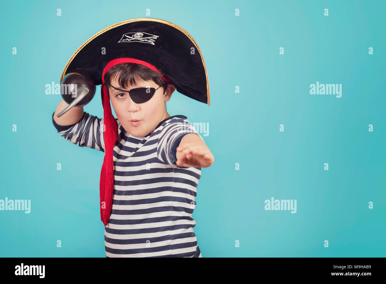 Boy treasure hi-res stock photography and images - Alamy