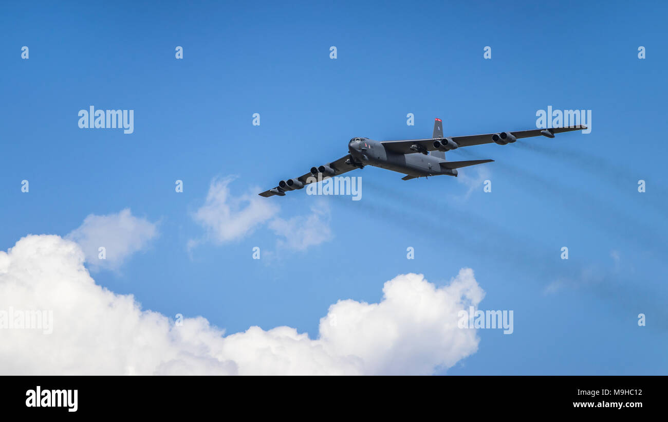 The Mighty Buff Boeing B-52 Stratofortress bomber in flight at the 2017 ...