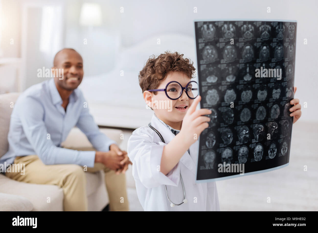Healthy child brain scan hi-res stock photography and images - Alamy