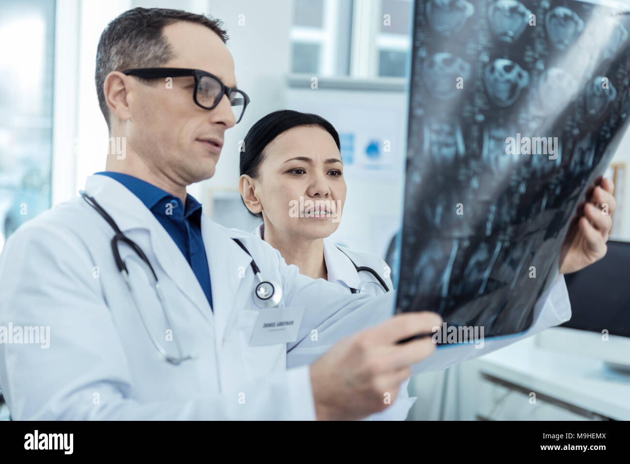 Radiologists hi-res stock photography and images - Alamy