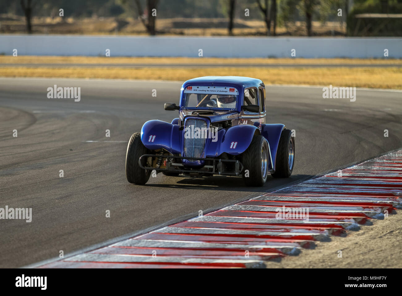 legend Cars AMRS -Winton Raceway Victoria Australia Stock Photo - Alamy