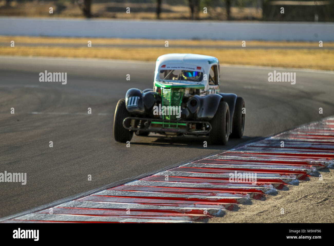 Winton australia drive hi-res stock photography and images - Alamy