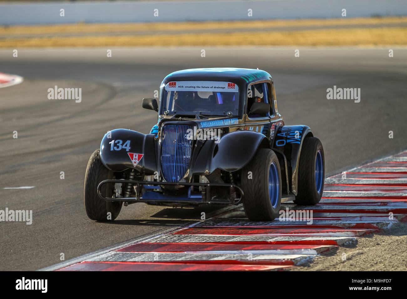 Winton australia drive hi-res stock photography and images - Alamy
