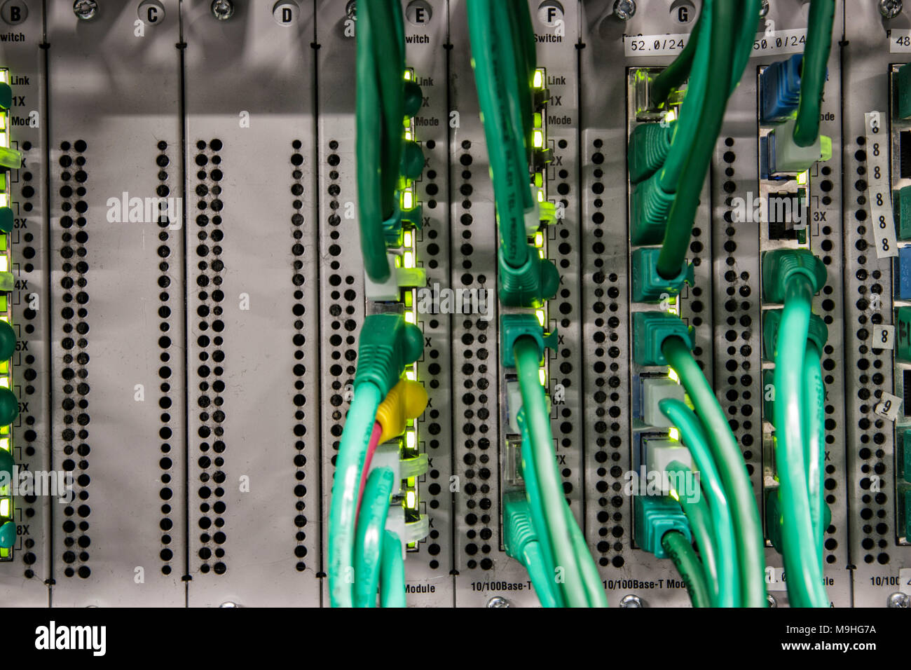 Computer plugged in hi-res stock photography and images - Alamy