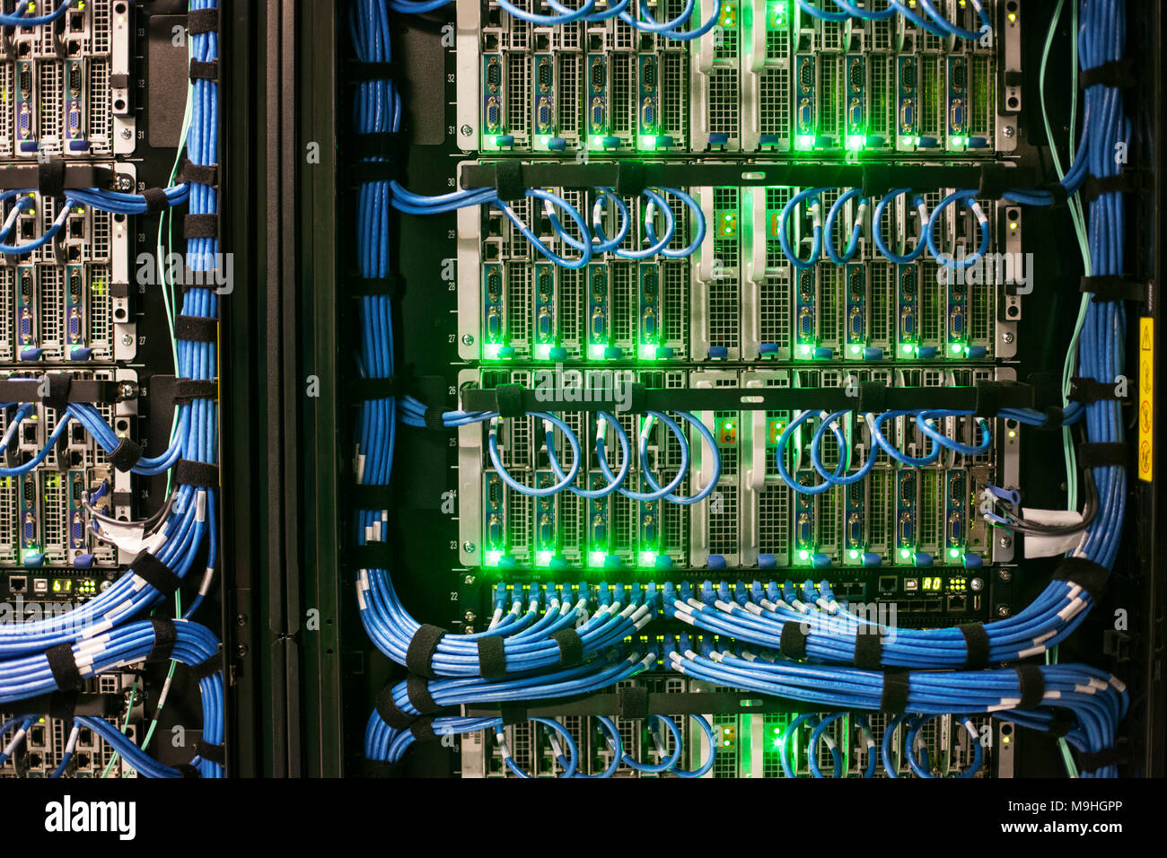 Semiconductor facility hi-res stock photography and images - Alamy