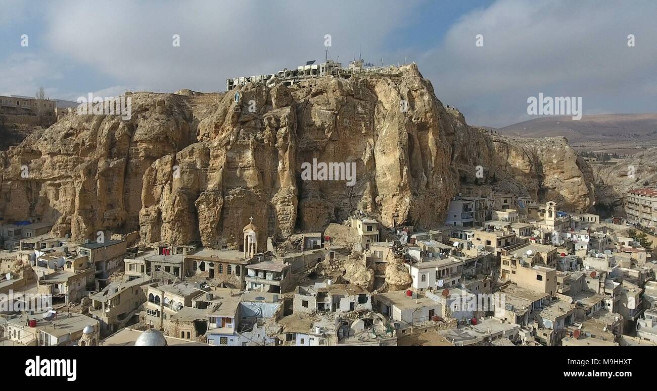 Christian village maaloula in syria hi-res stock photography and images ...