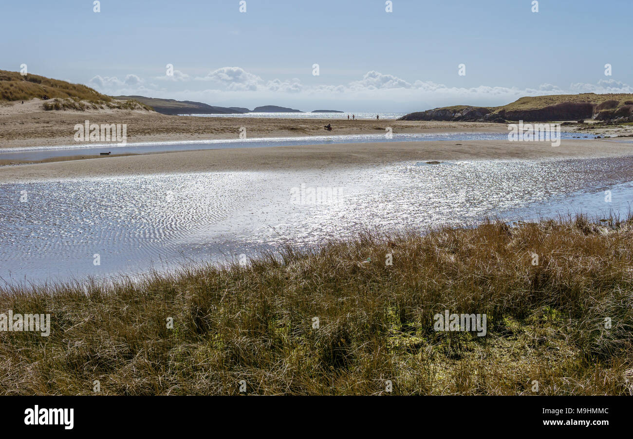 UK, Anglesey, Aberffraw. 25th March 2018. A shimmering view at the ...