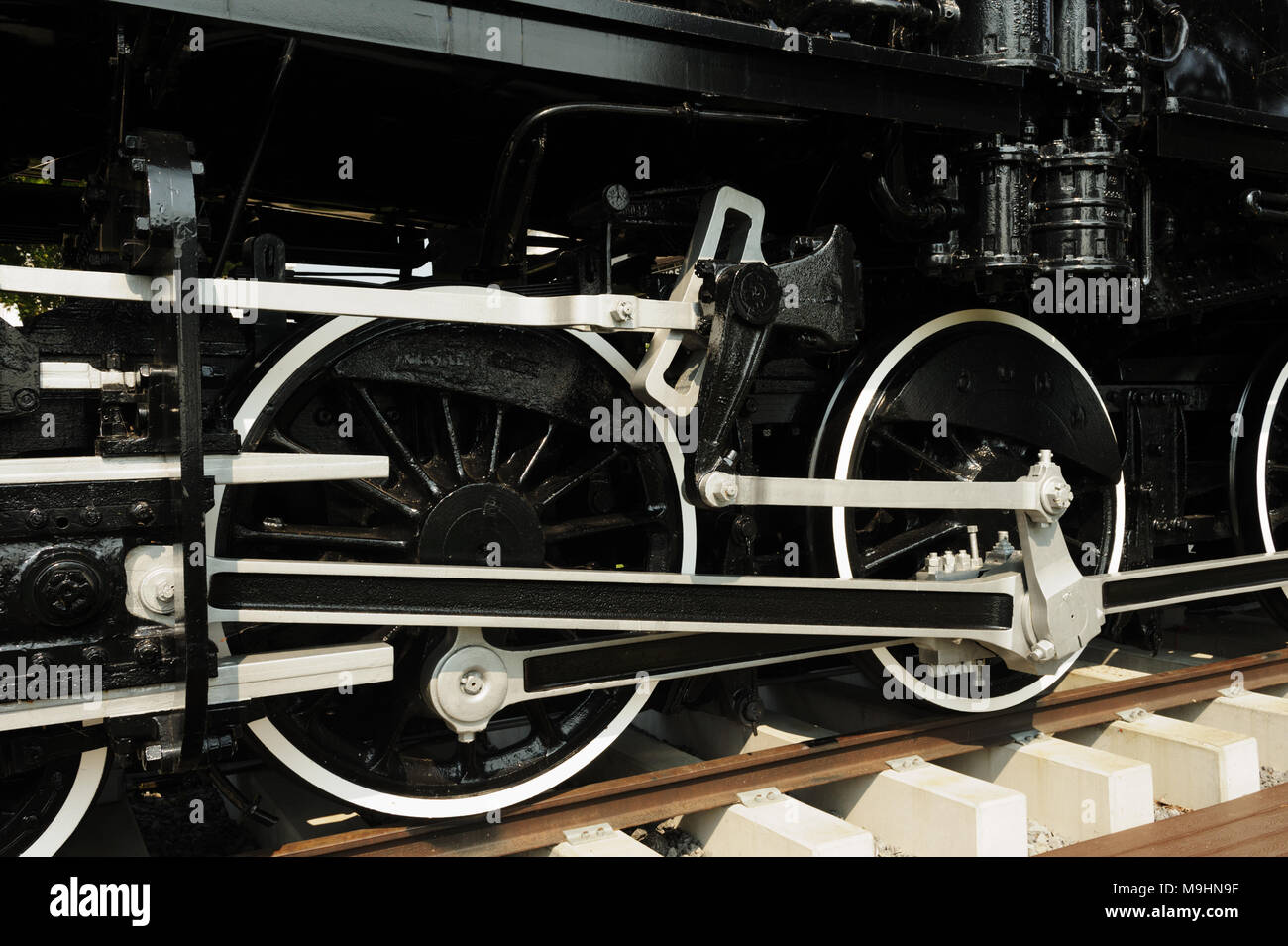 Steel wheels hi-res stock photography and images - Alamy