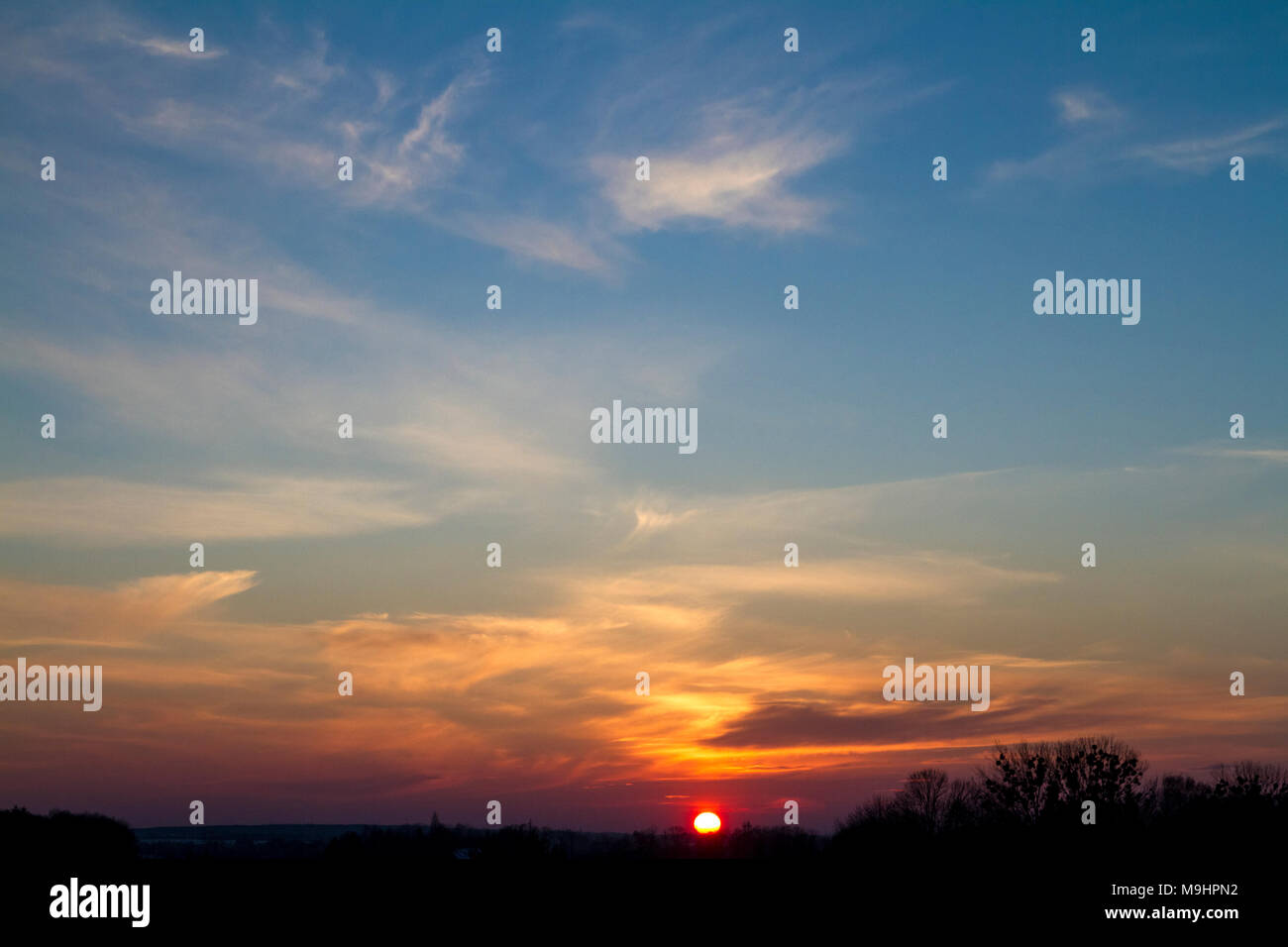 Winter sunset sky for backgrounds and sky replacement Stock Photo - Alamy
