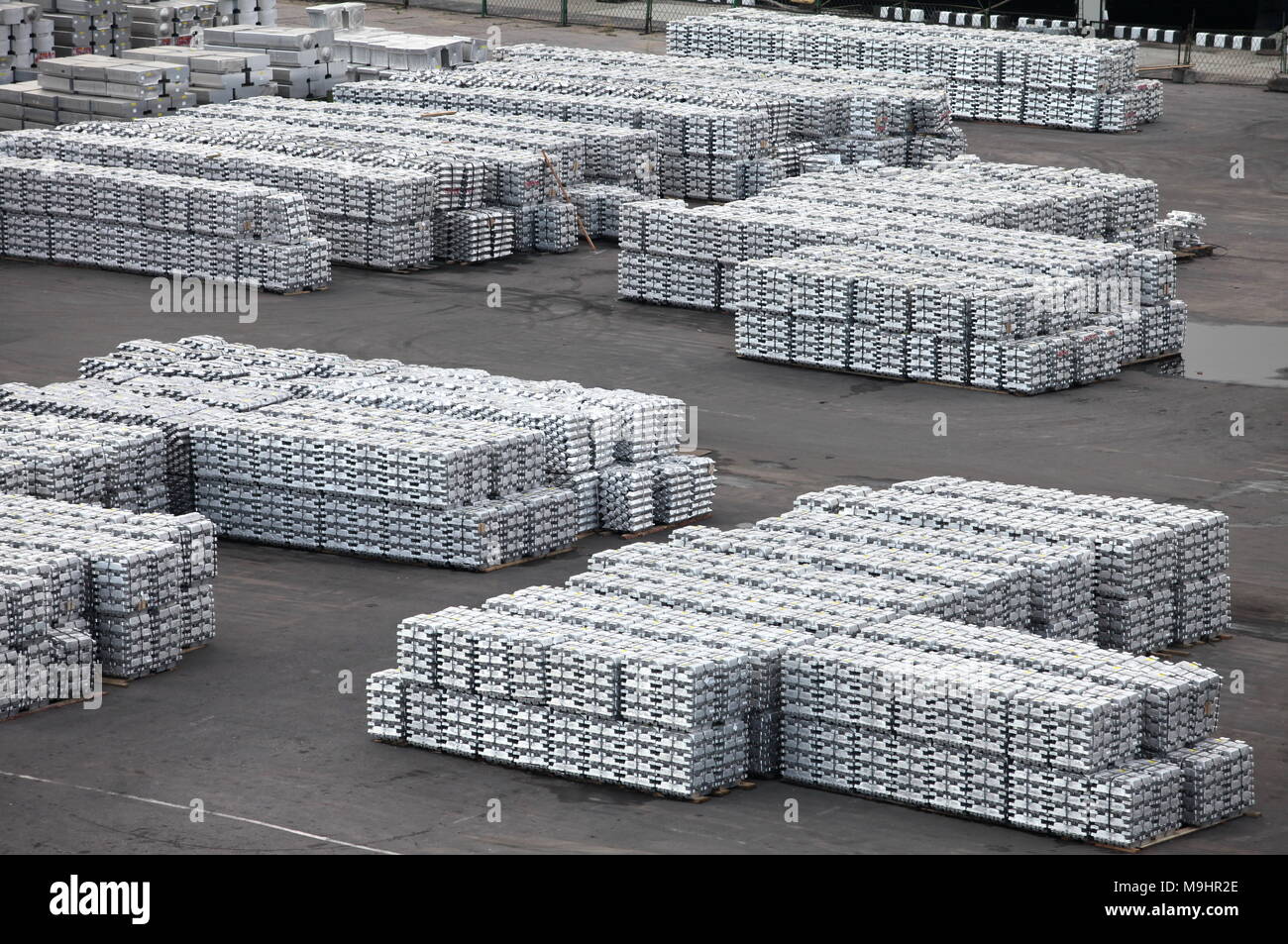 the non-ferrous metal ingots storage in the port Stock Photo - Alamy