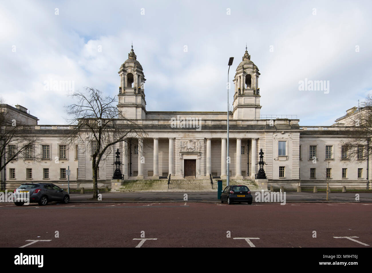 Cardiff crown court cardiff south wales hi-res stock photography and ...