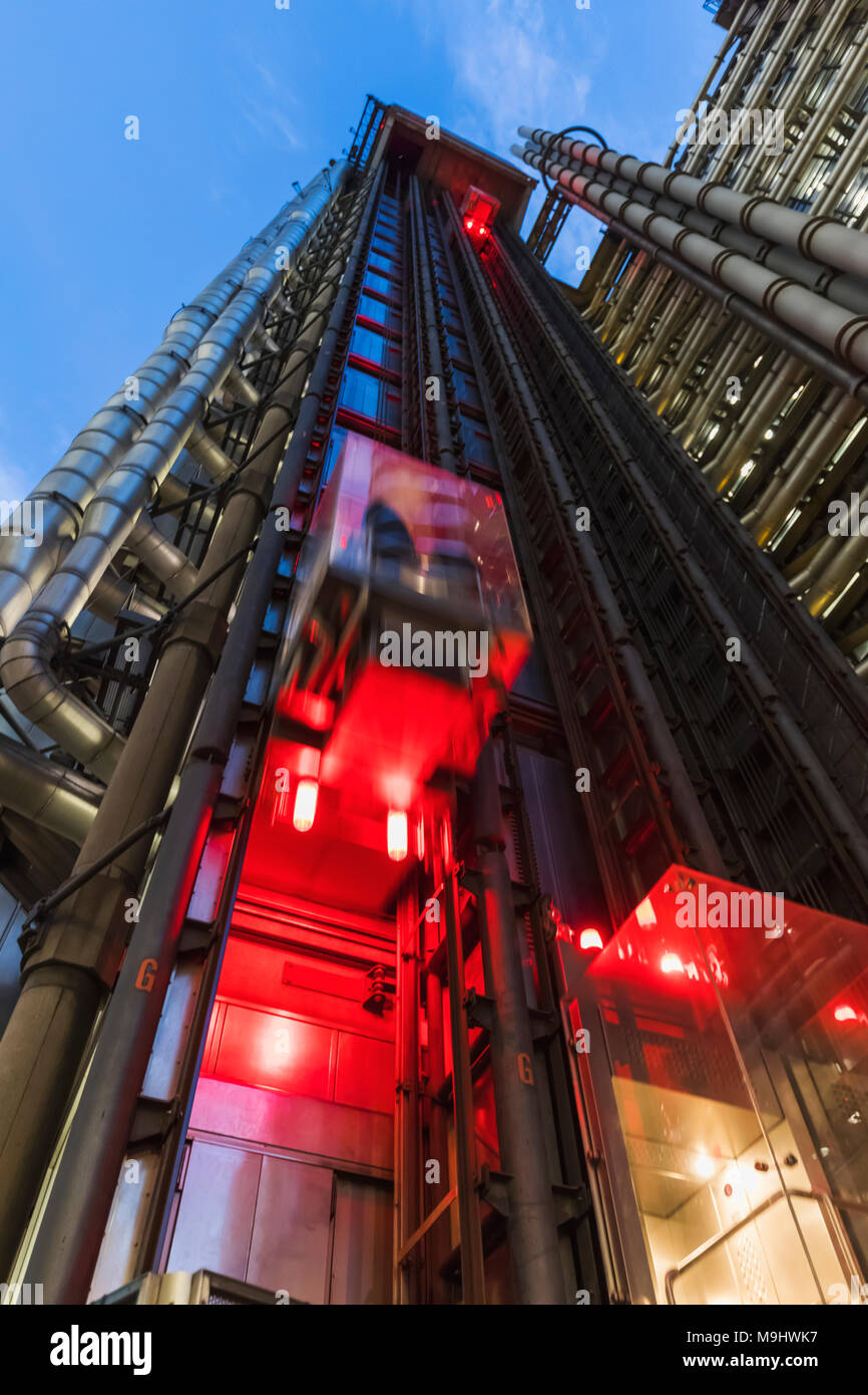 Lloyds building elevators hi-res stock photography and images - Alamy