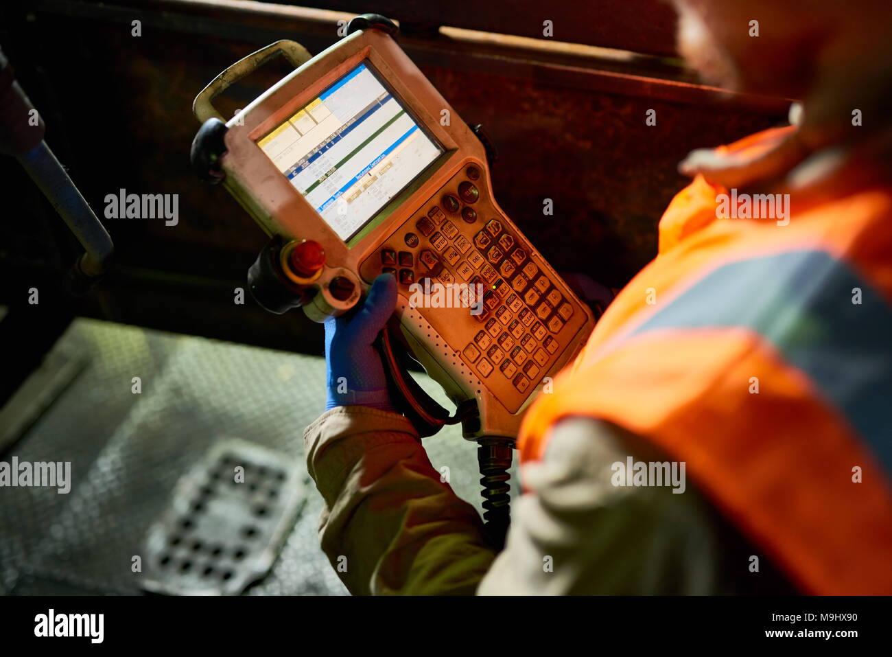 Diagnostics hi-res stock photography and images - Alamy