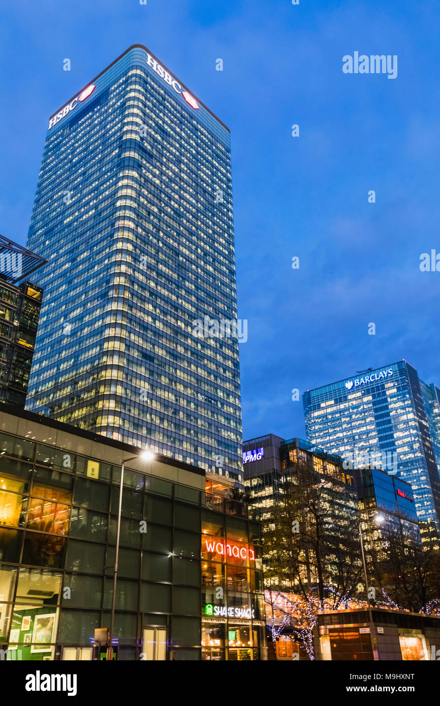 Barclays building canary wharf hi-res stock photography and images - Alamy