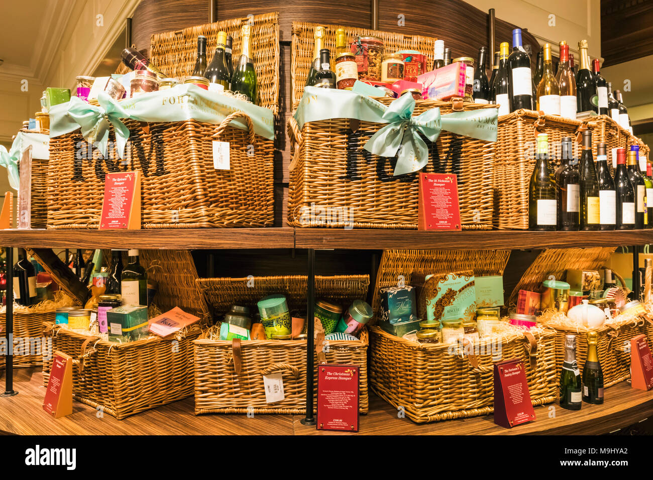 Display hampers hi-res stock photography and images - Alamy
