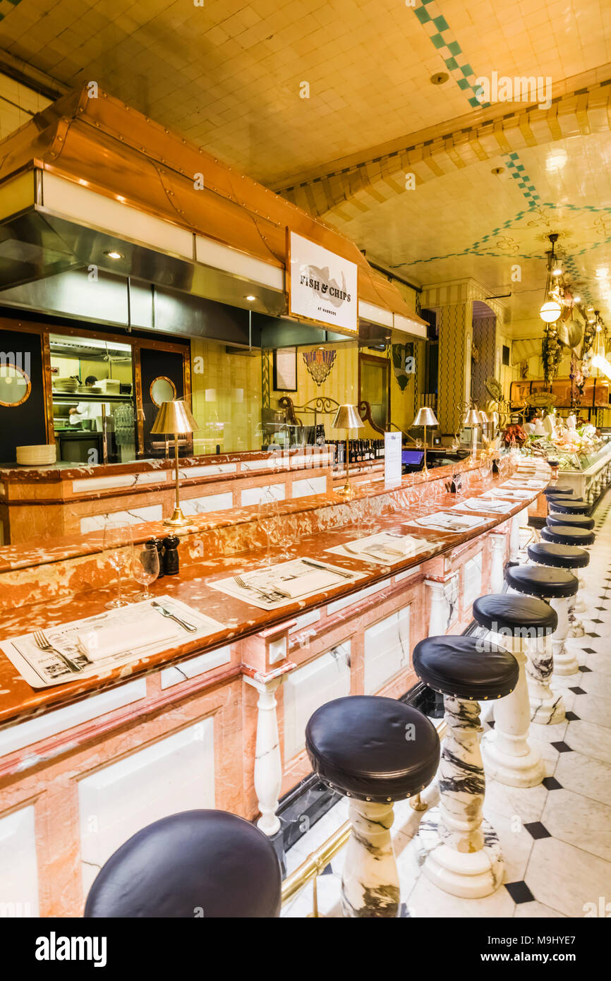 Harrods food hall fish hi-res stock photography and images - Alamy