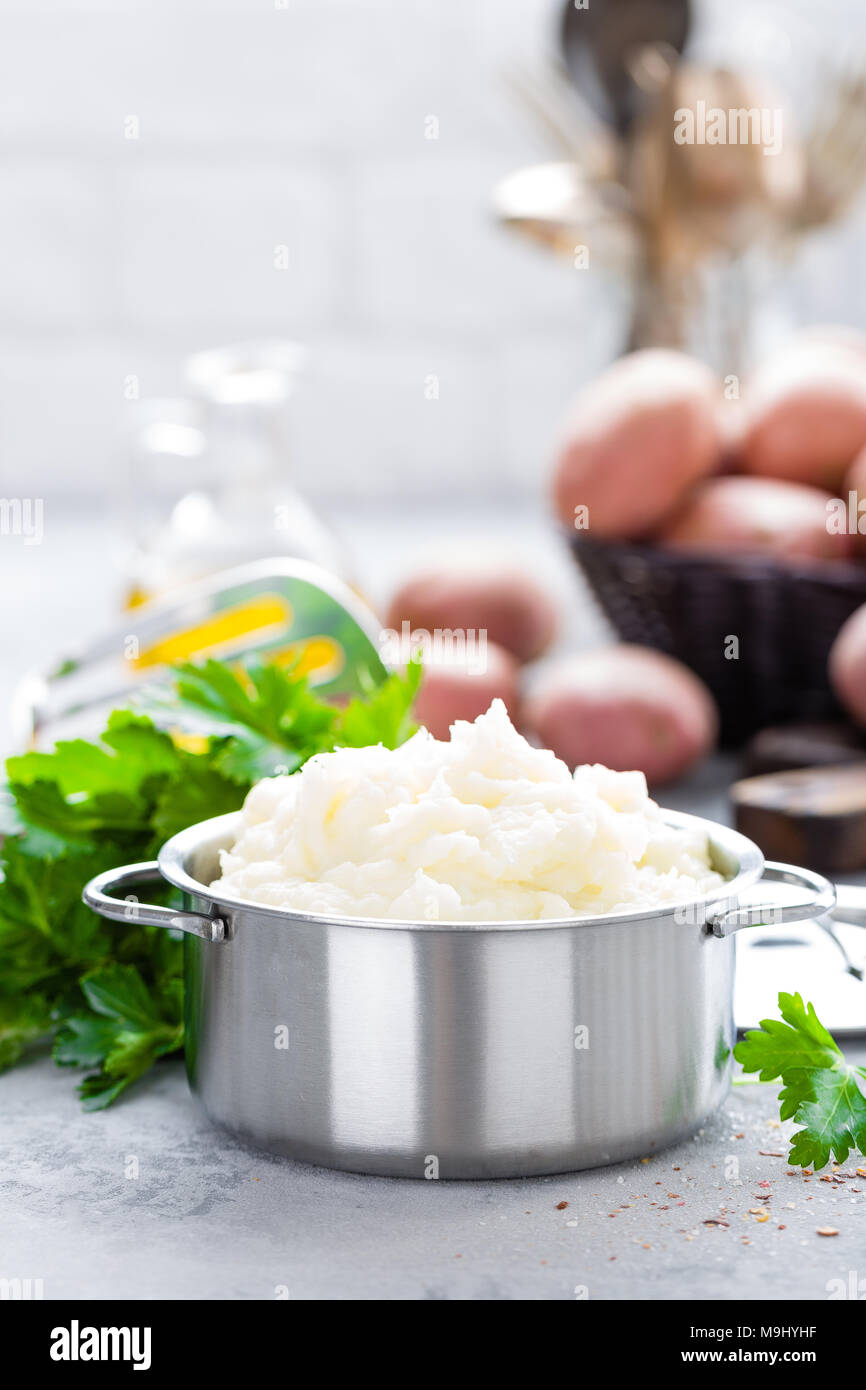 Mash potato with butter hi-res stock photography and images - Alamy