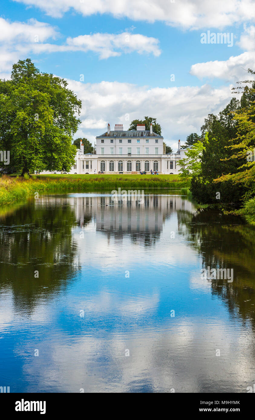 Frogmore house and gardens hi-res stock photography and images - Alamy