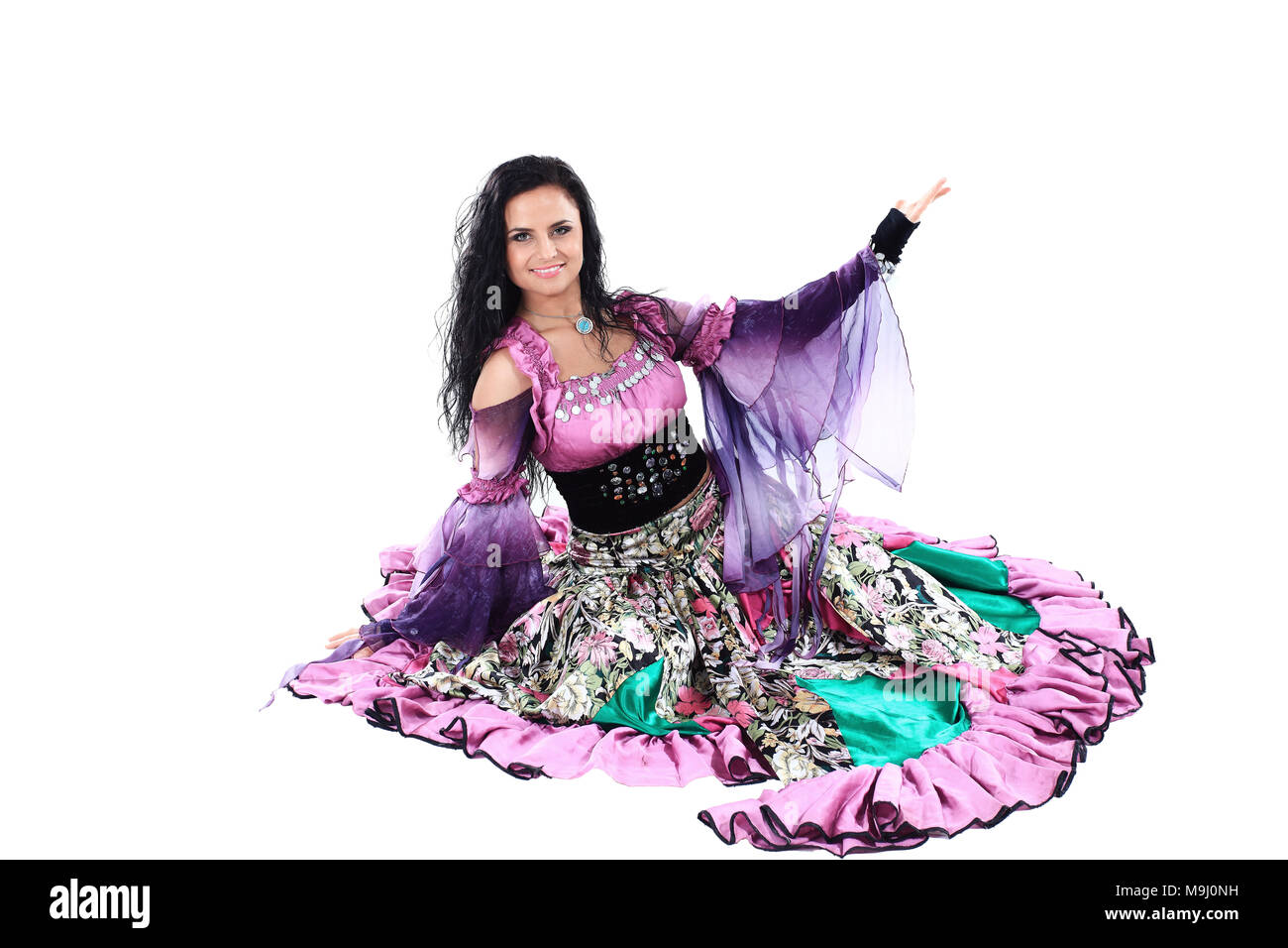 beautiful women-Gypsy girl performs the national dance Stock Photo - Alamy