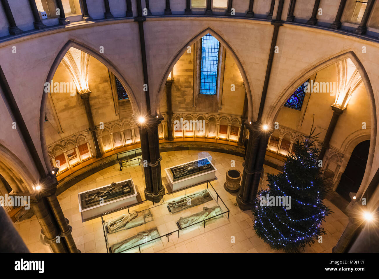 England, London, The Strand, The Temple Church, Effigies of The Knights ...