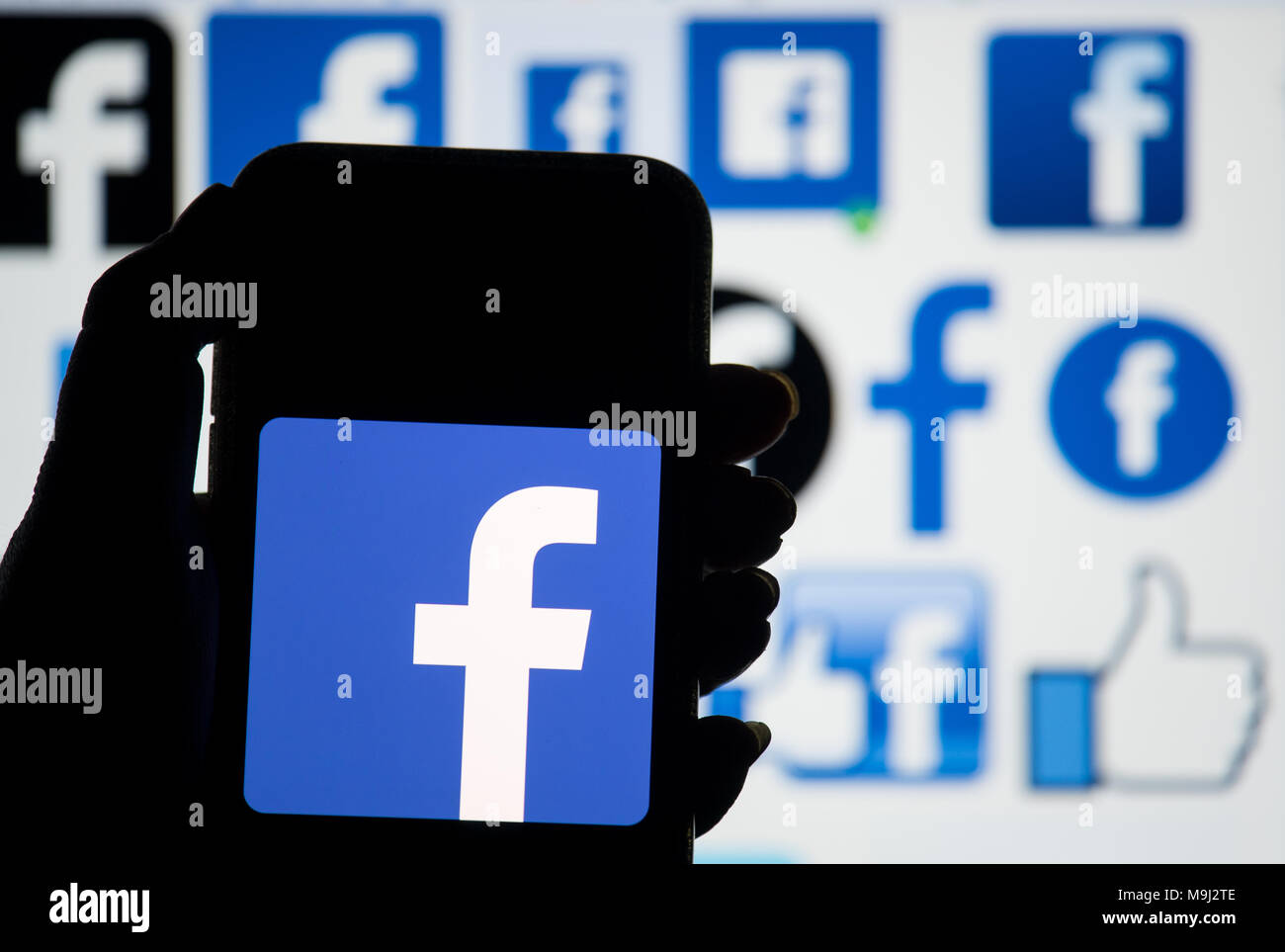 The logo social networking site facebook hi-res stock photography and ...